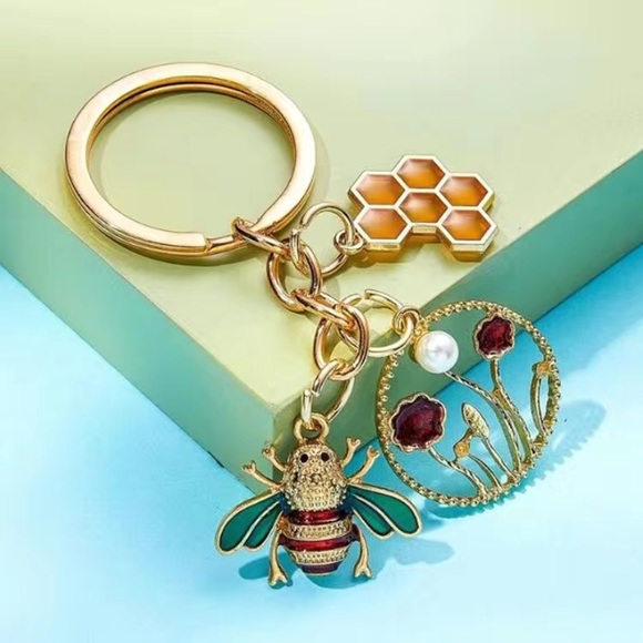 Accessories | Nwt Bee Honey Flower Fashion Keychain | Poshmark